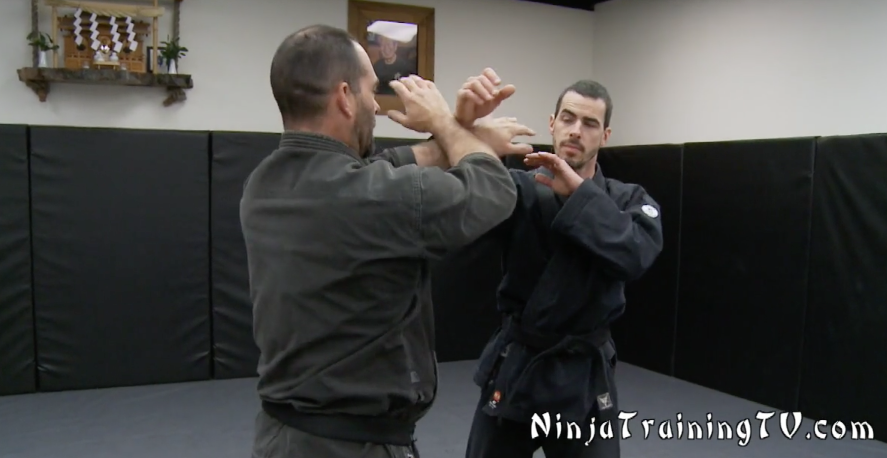 Practical Applications of Jumonji no Kamae for Bujinkan Ninjutsu - Ninja Training TV