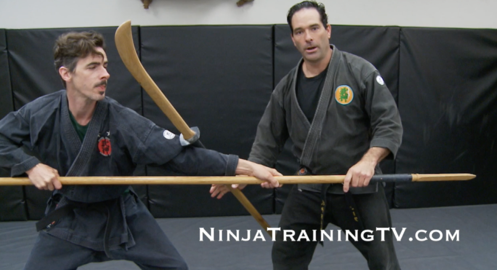 Gyoku Ryu Naginata vs Yari Technique for Bujinkan Ninjutsu Training on ...